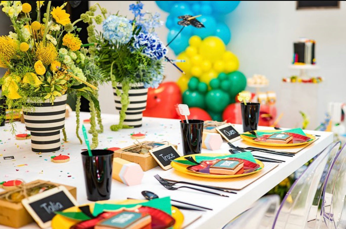 **Throwing a Spectacular Back-to-School Party with Stylish Disposable ...